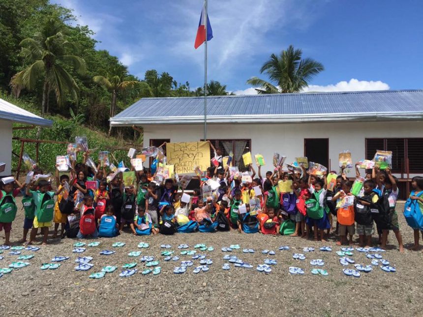 Help from Singapore travels to the Ata Manobo tribe in the mountains of ...