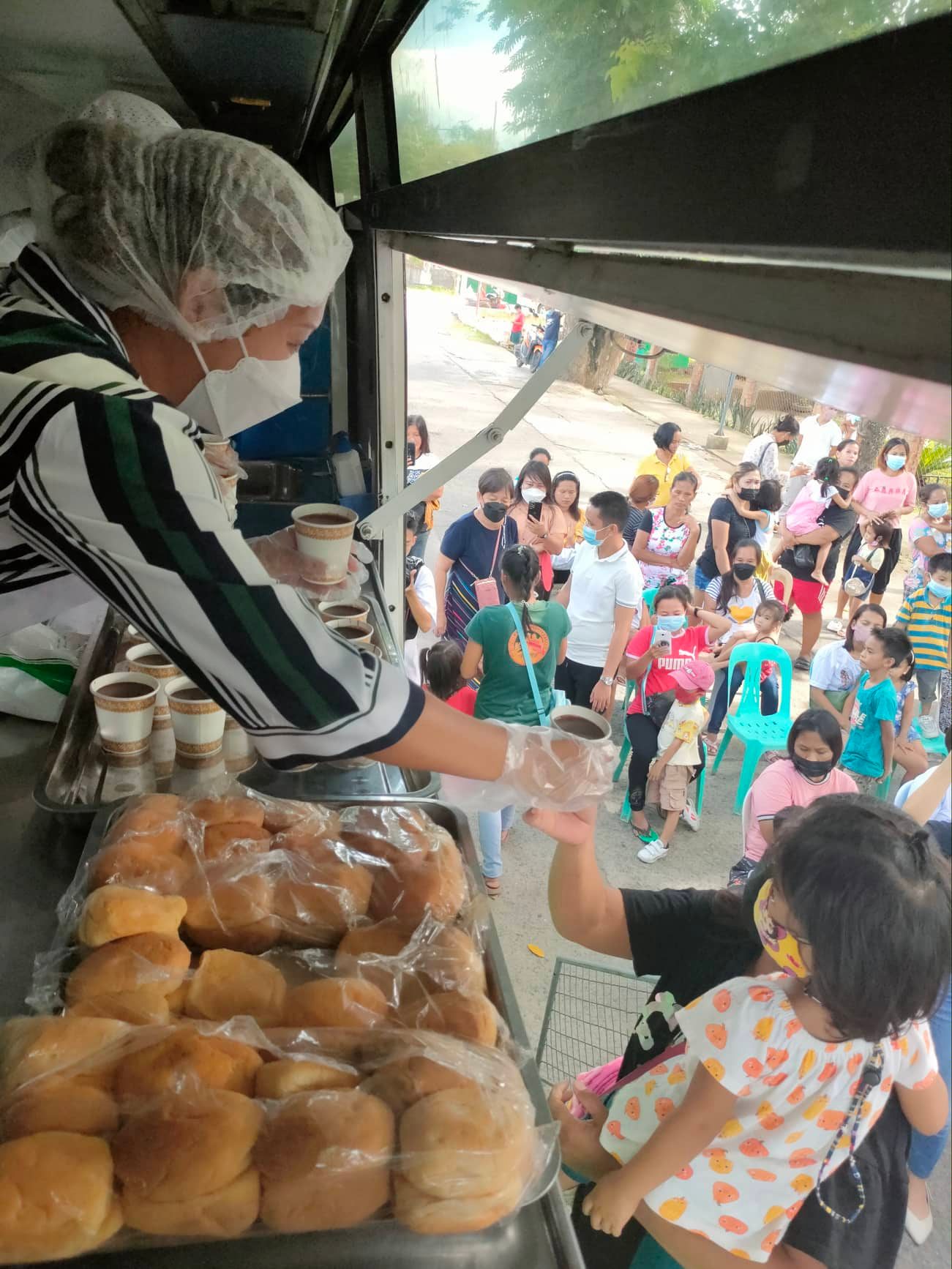 Grace Cares Foundation Enrolls 100 Children in the Mingo Meals Feeding ...