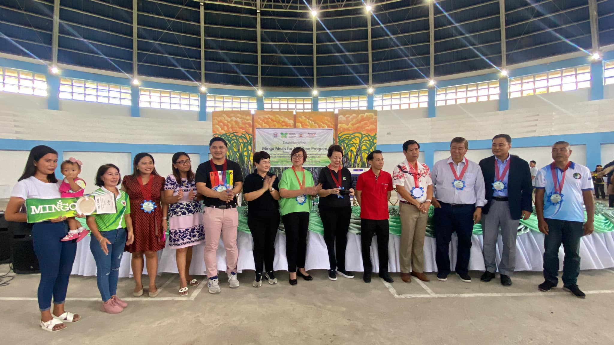 XFM Radyo Iloilo: 65 ka mga Kabataan sa Calinog Benepisaryo sang Mingo ...